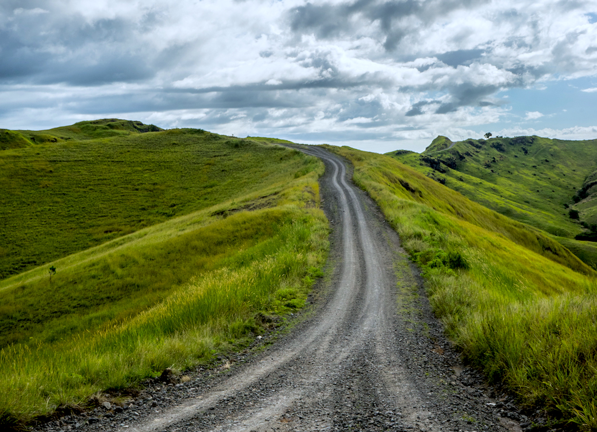 Ray-Bans and a Road Map in Viti Levu, Fiji | Buddha Drinks Fanta